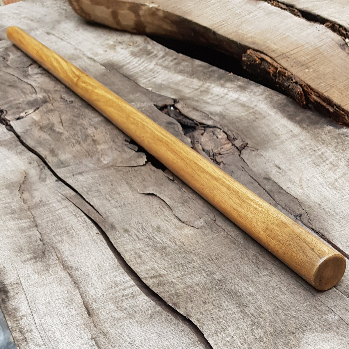 Hanbo stick jodo aikido kobudo 100 cm (39.3") - Walnut – Bokuto Shop